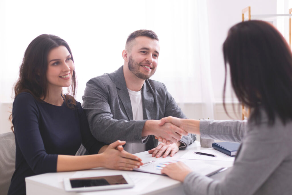 Who Financially Supports the Consumer Credit Counseling Service?