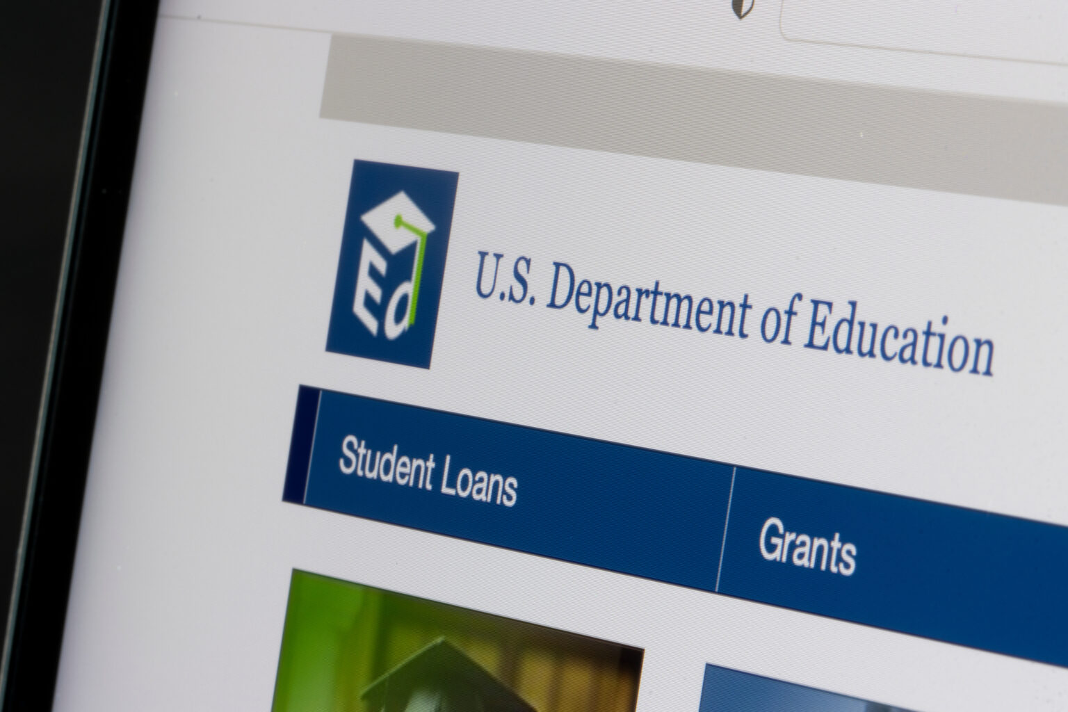 How to Receive Pell Grant Money and When Funds Are Released